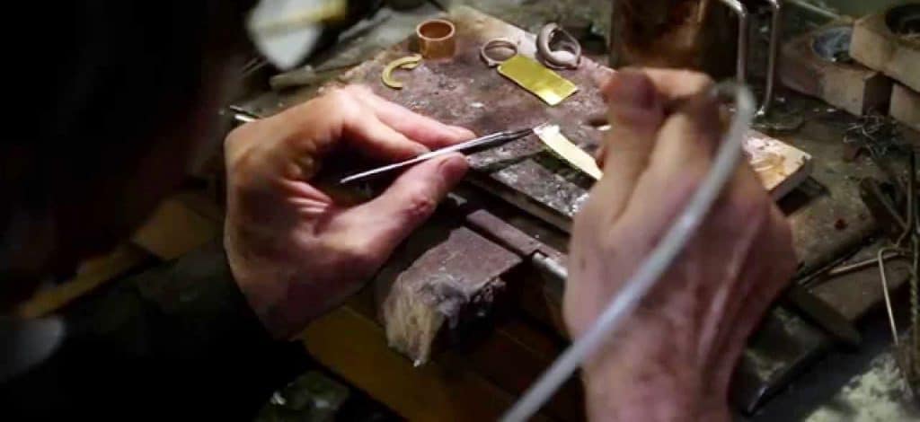 21 Facts About Silver (Infographic) - RICHTOPIA