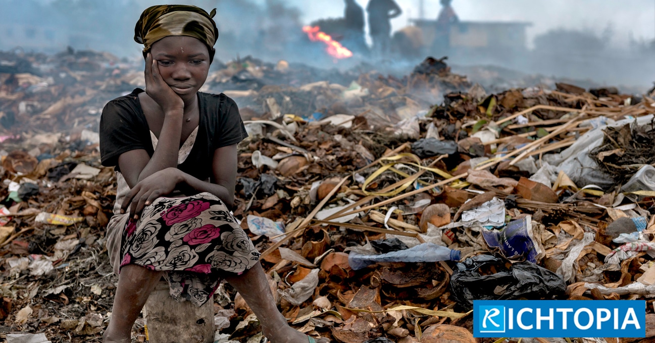 The Negative Effects of Consumerism on Society (EXPOSED)