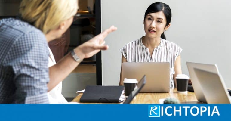 How to Deal With Negativity in the Workplace (INFOGRAPHIC)